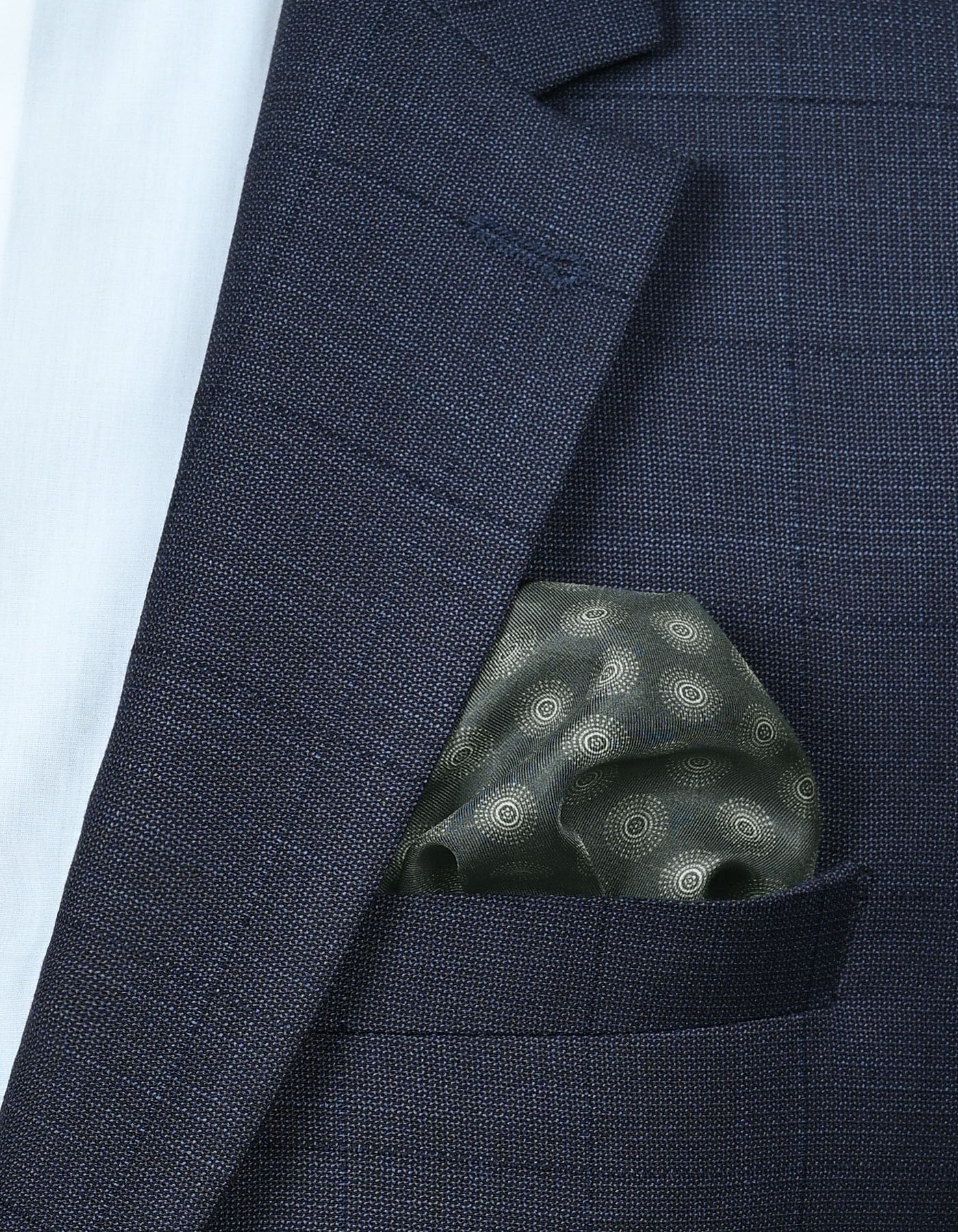 Grey Dotted Pocket Square – Uniworth